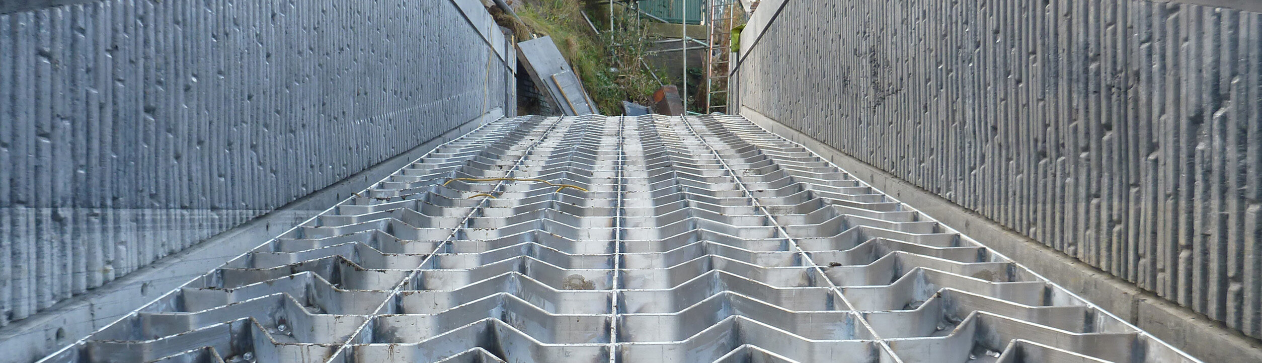 hadfield-weir-fish-passage-baffles - Don Catchment Rivers Trust